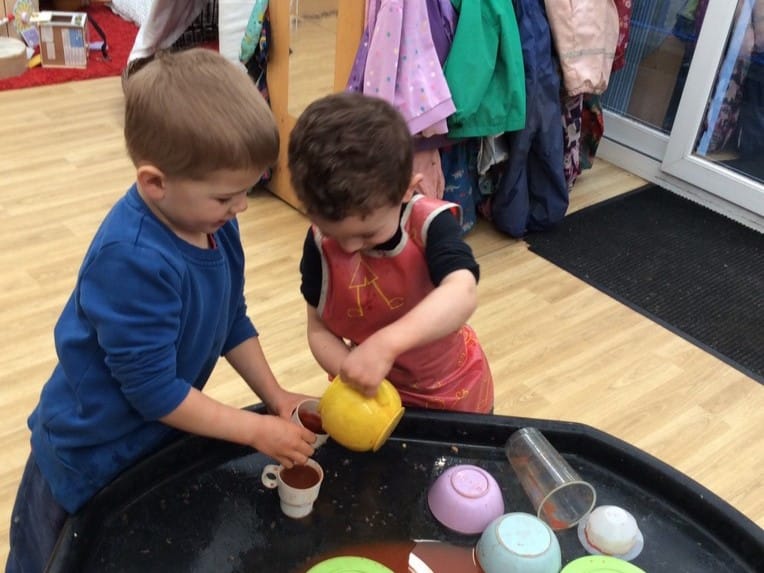 Tea & Tots at Vassall Community Hub - Little Hayes and Speedwell ...